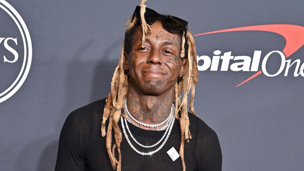 Lil Wayne: The Evolution of a Hip-Hop Legend - mirandamovies.net